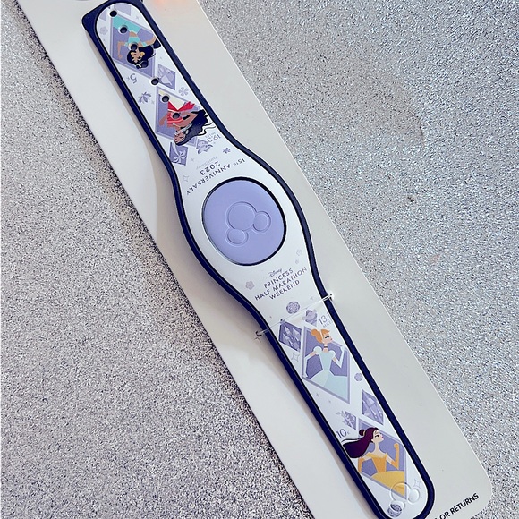 Disney | Accessories | Rundisney Princess 223 Princess Weekend Disney ...